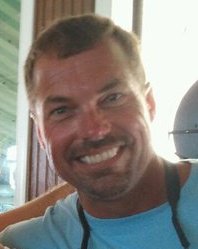 Hipsters in headphones knocking about, but none sitting on stoops | Cape Gazette